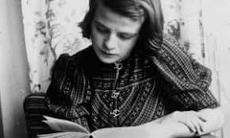 White Rose: We Defied Hitler at Coterie Theatre - JoCo Homeschool